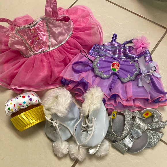 Build-A-Bear | Toys | Build A Bear Bundle | Poshmark